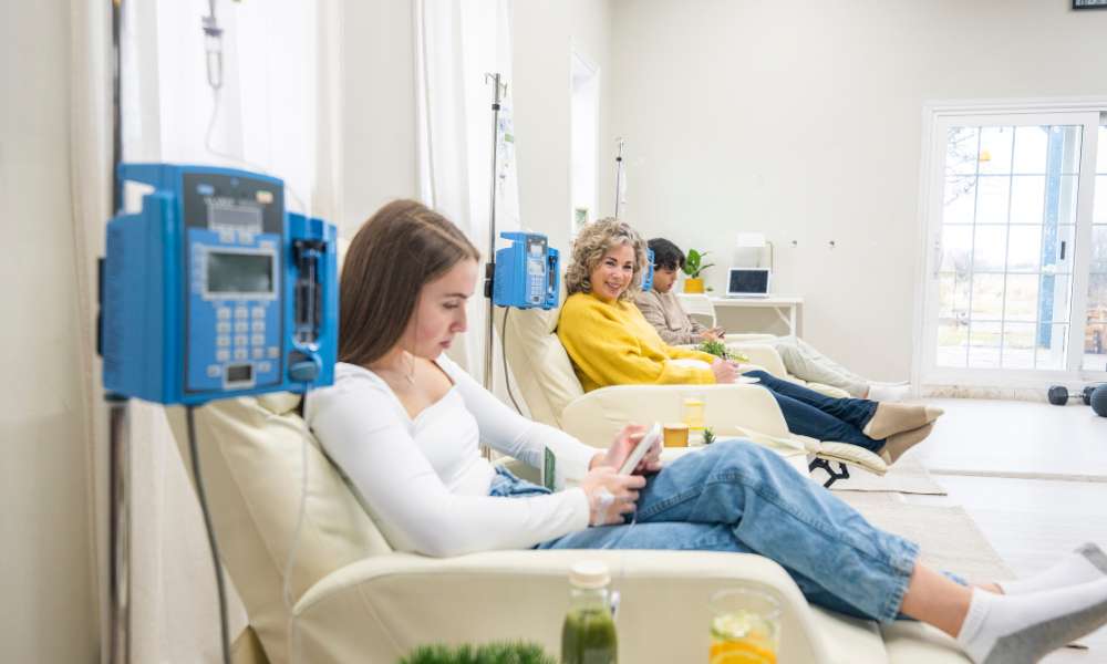 What does IV drip therapy do? - Lime Aesthetics